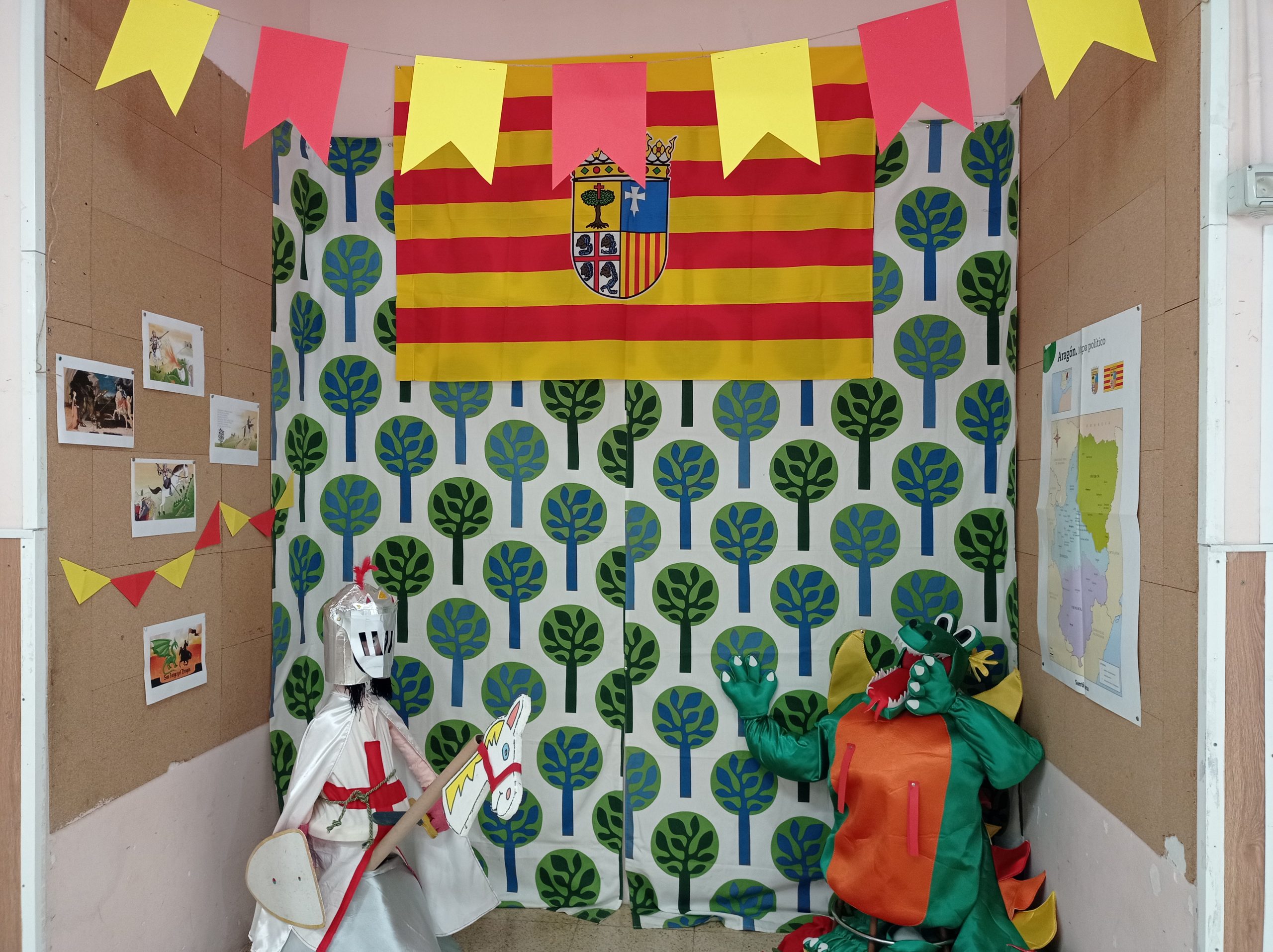 23 de Abril: San Jorge y Día del Libro - CEIP Monsalud